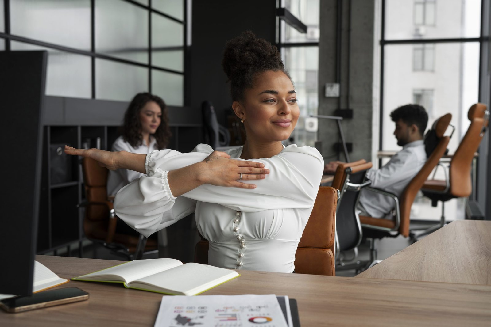 The Art of Workplace Lounging: Embracing the Benefits of 'Idle' Moments