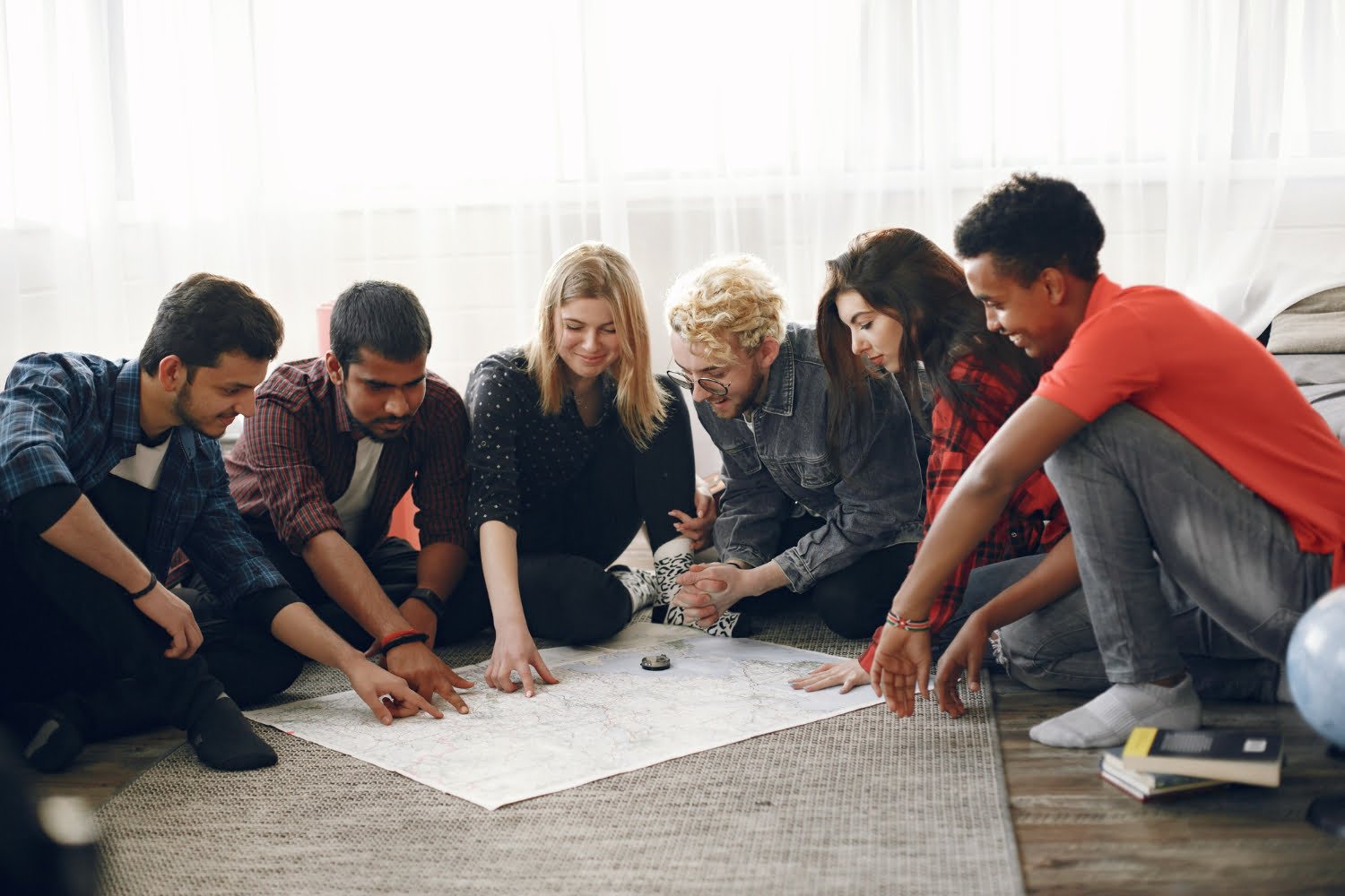 6 Creative Team-Building Activities That Break the Mold - Faber Infinite